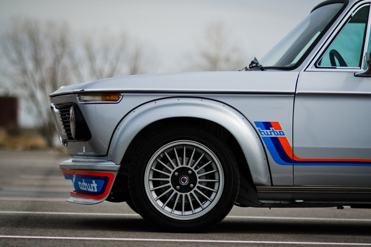 2023 Classic Car Anniversary: McLaren SLR, BMW 2002 Turbo and more ...