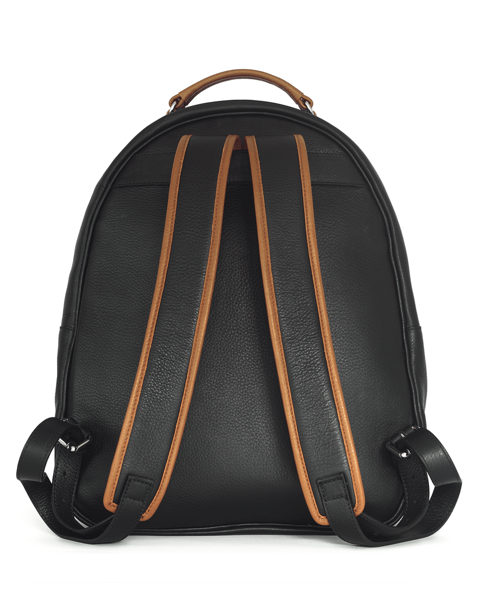 Globetrotter - Full-grain Leather Backpack - Black/Camel – THE OUTLIERMAN