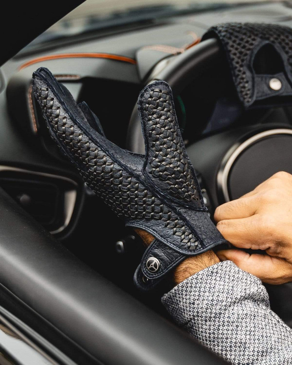 Bespoke - Peccary Leather Driving Gloves - Blue/Dark Grey – THE OUTLIERMAN